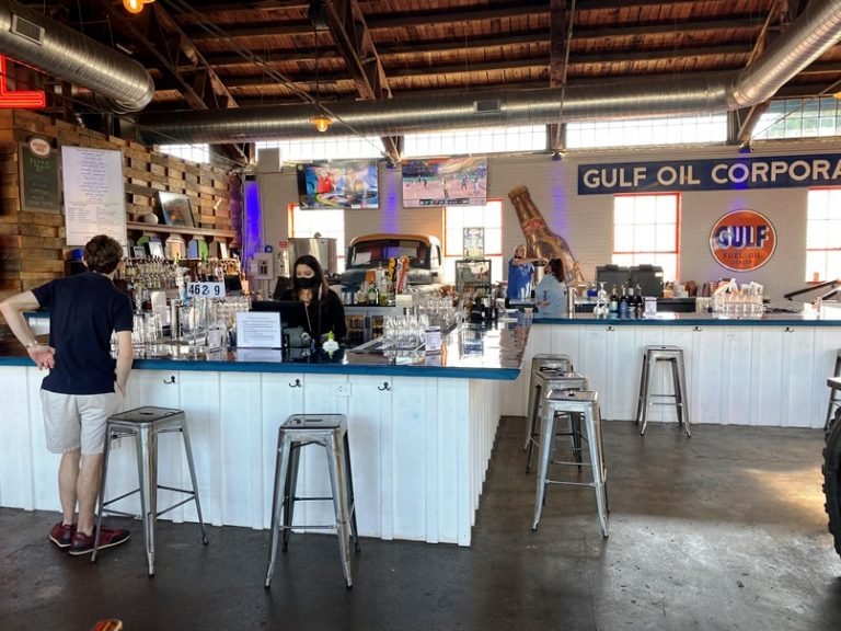 Photos: Bowstring Pizza and Brewyard in Raleigh