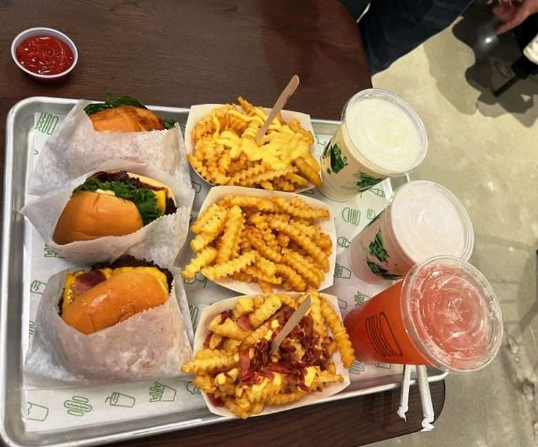 Shake Shack, Chapel Hill - Burgers and Fries, Done Right! ~ NC Triangle ...