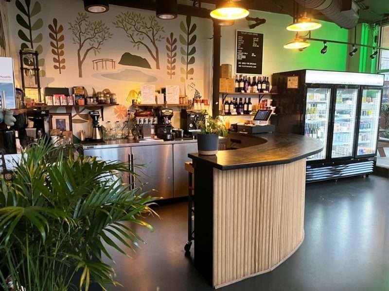 Gussie’s in Raleigh: A classic neighborhood bar with great flair and food